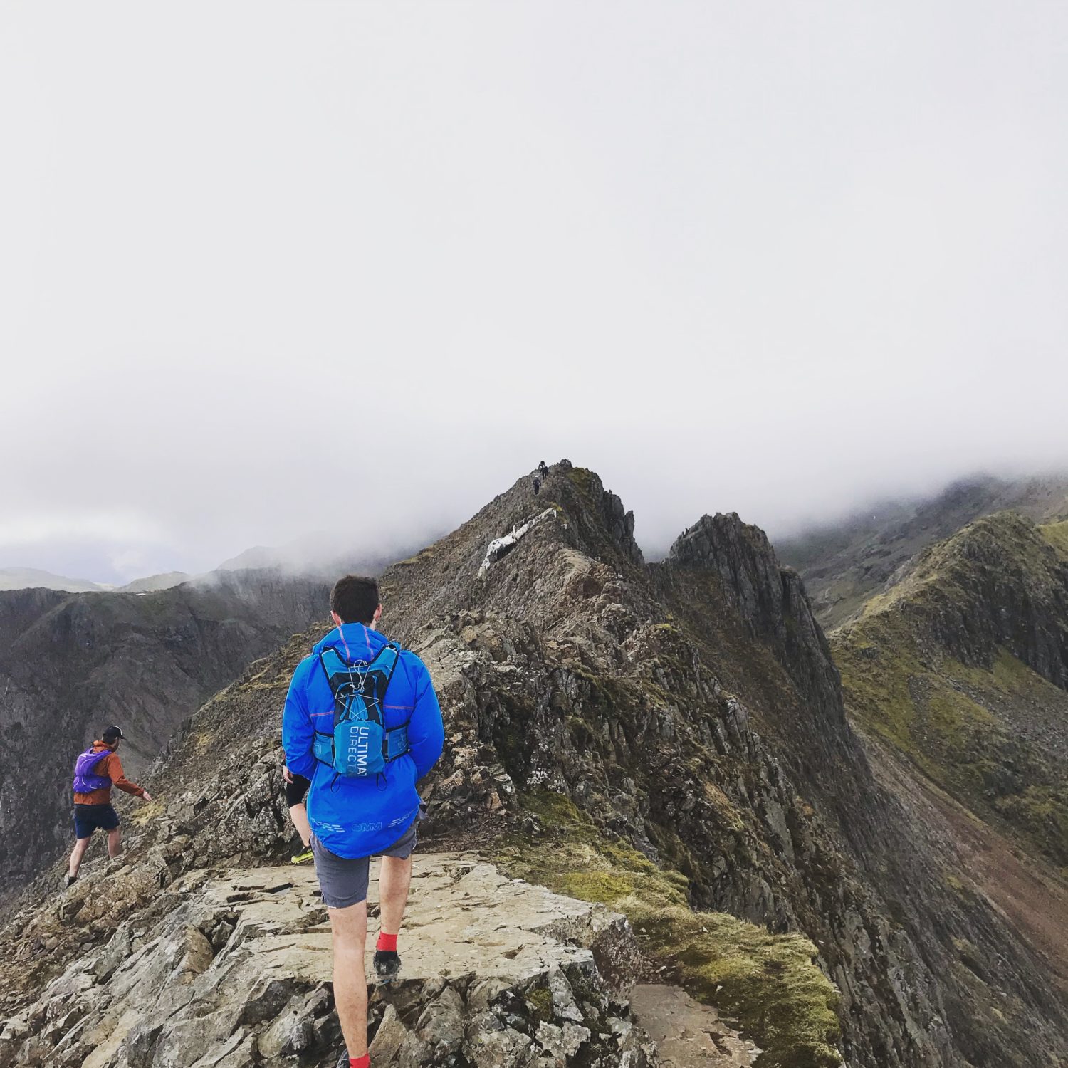 The Best Kit for Dragon's Back | Running Gear | RUN247