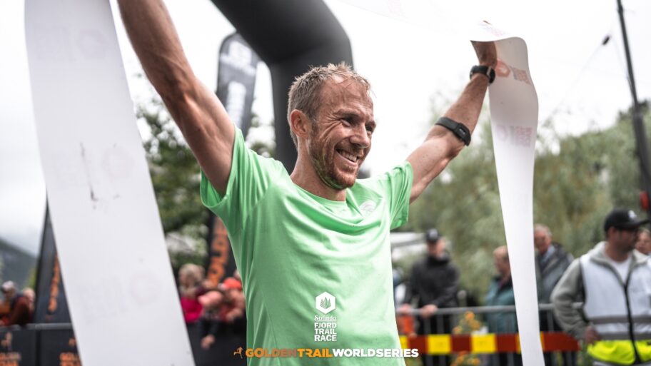 Global trail running news plus training, gear & nutrition advice | RUN247