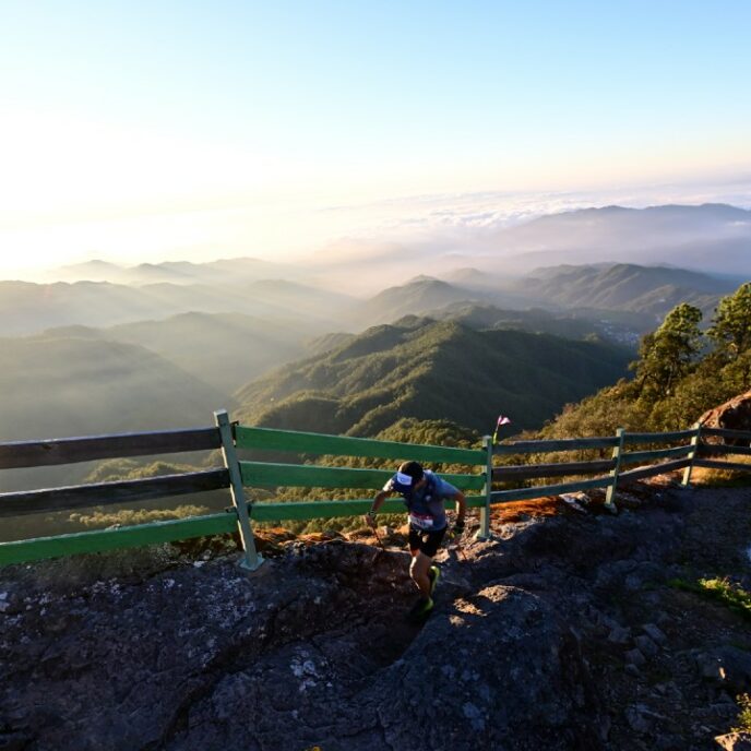 The Wainwright - a guide to the route and record times