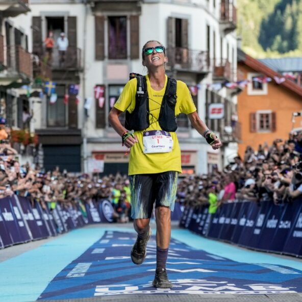 Courtney Dauwalter Biography & News | Runner | RUN247