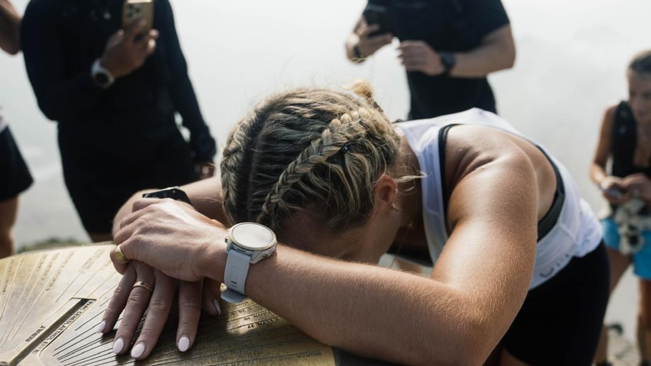 British endurance phenom SMASHES 45-year-old Three Peaks World Record ...