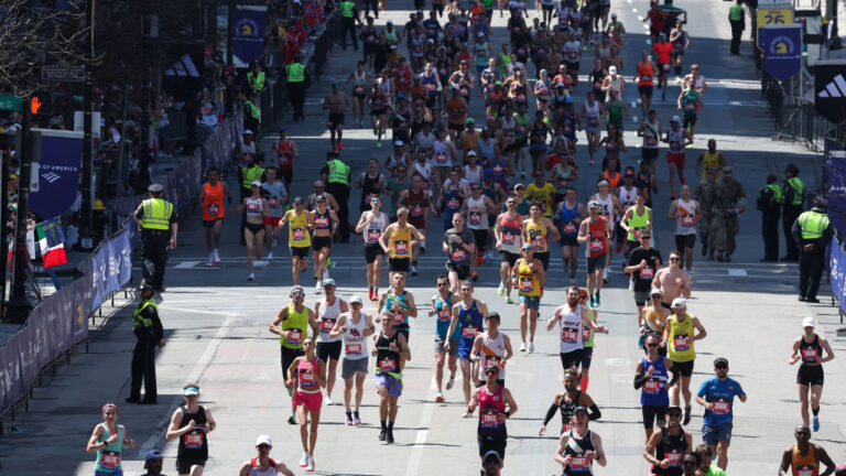 Boston marathon history and course records iconic Marathon Major ...