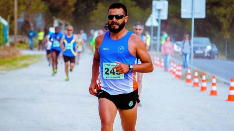 Easy Run vs Tempo vs Interval: What Each Does | Guides | RUN247