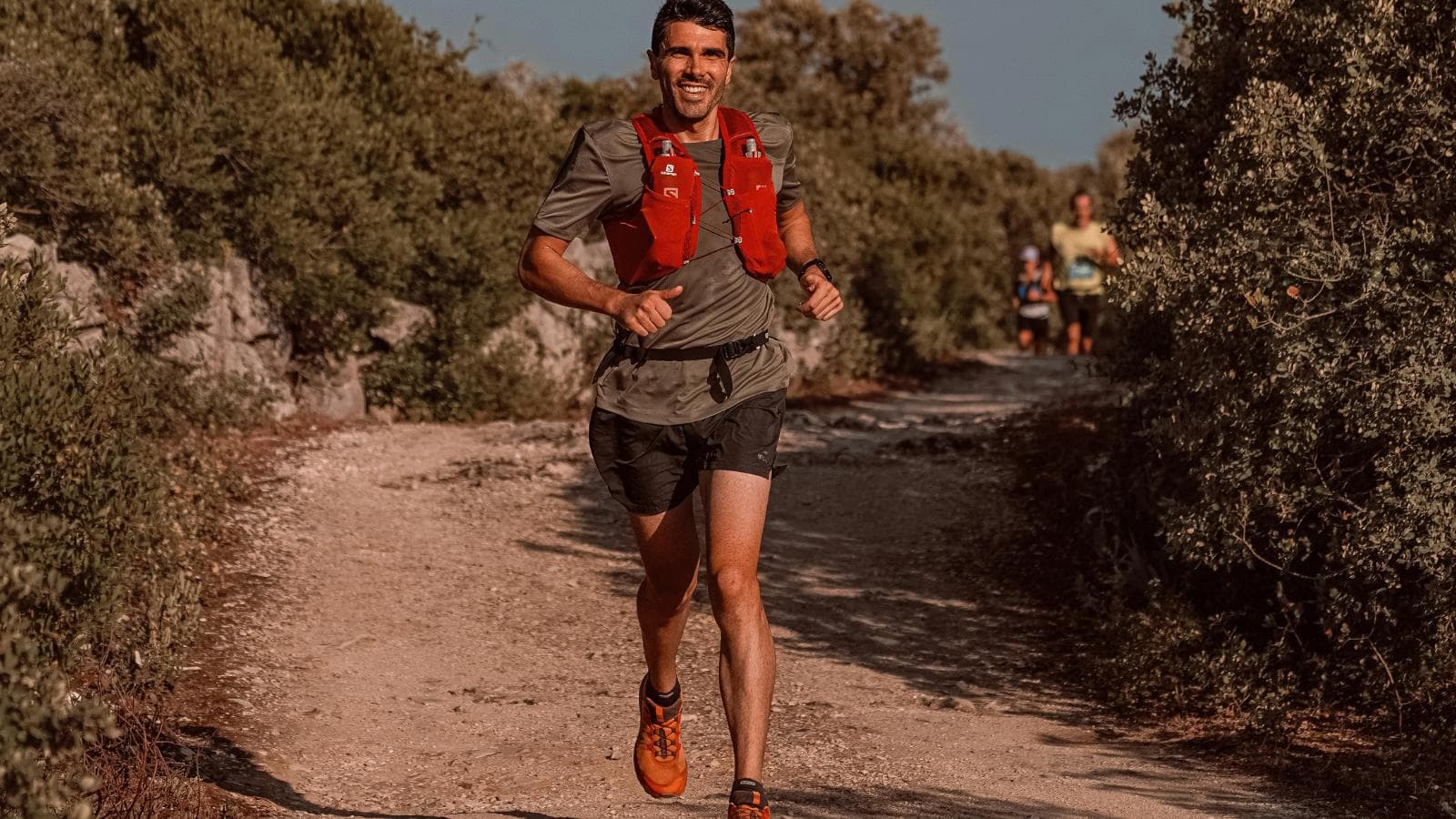 How to Start Trail Running Safely as A Beginner? | Guides | RUN247